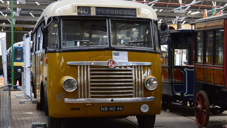 Oudste RET bus viert zeventigste verjaardag - OPEN Rotterdam