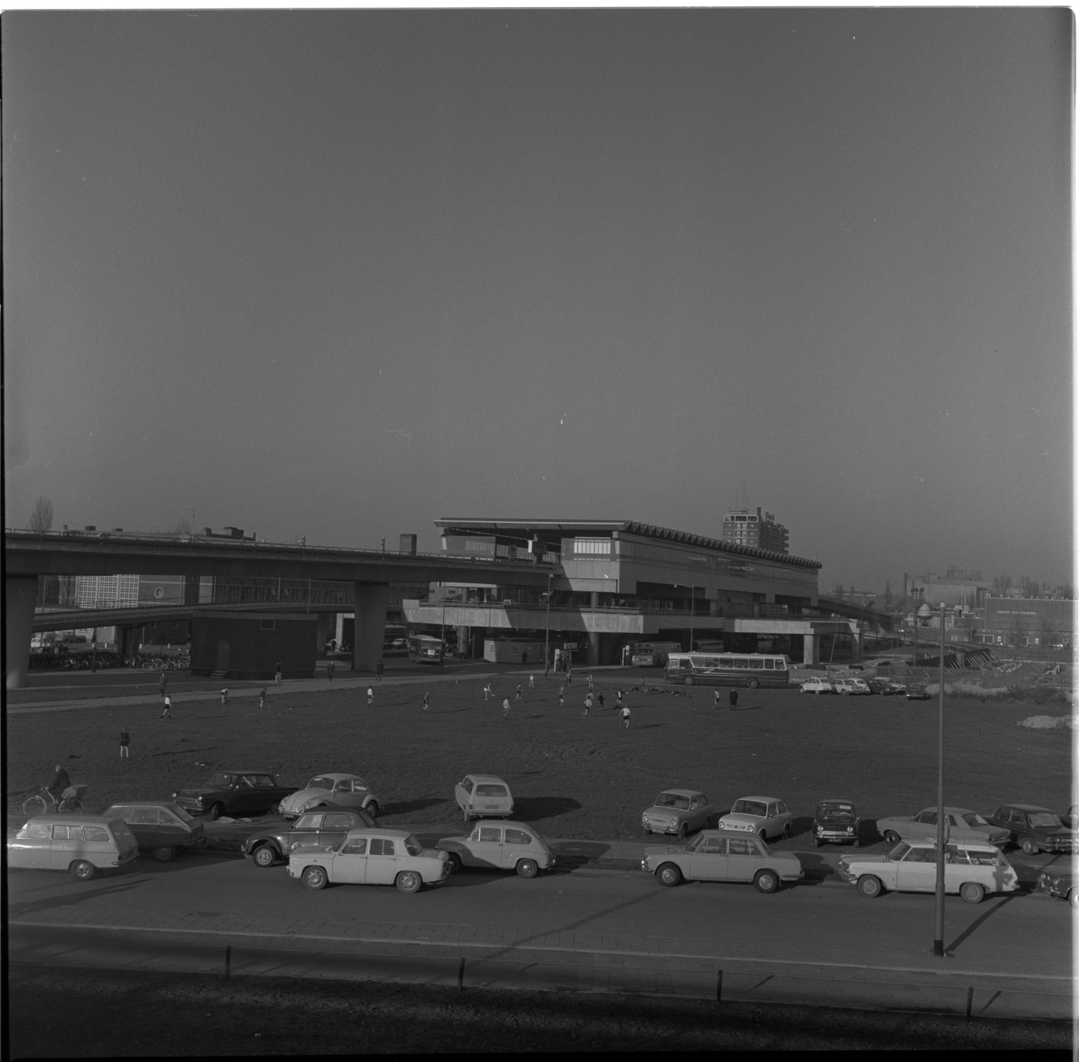 Winkelcentrum Zuidplein bestaat 50 jaar: een duik in het archief - OPEN ...