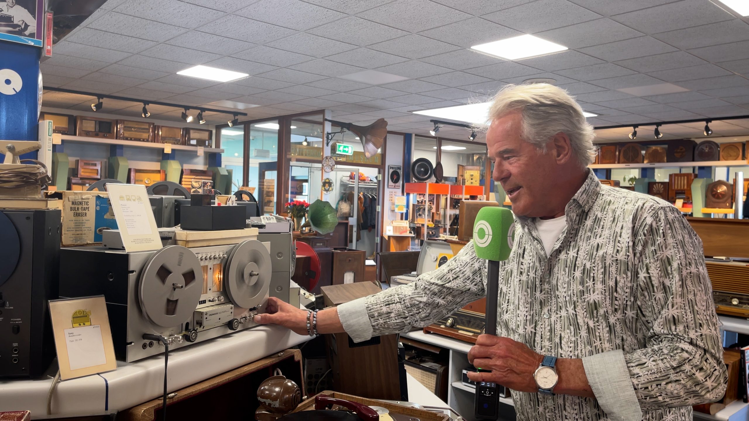 Rotterdams Radio Museum bestaat 25 jaar: Retrotechniek populairder dan ...