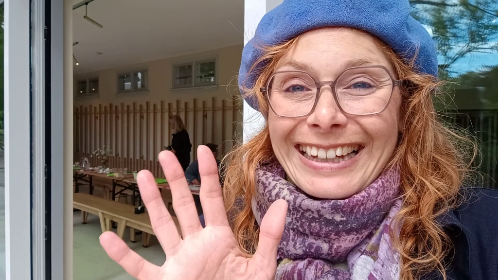 Alleen vrouwen aan tafel voor Bevrijdingsdag in Het Park: ‘Nog steeds ...