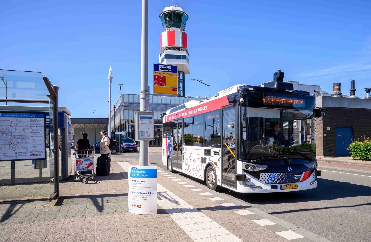 Primeur: Rotterdam/The Hague Airport krijgt de eerste zelfrijdende bus ...
